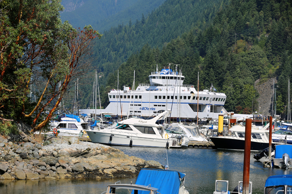 Sewell’s Marina in Horseshoe Bay | West Coast Living Canada