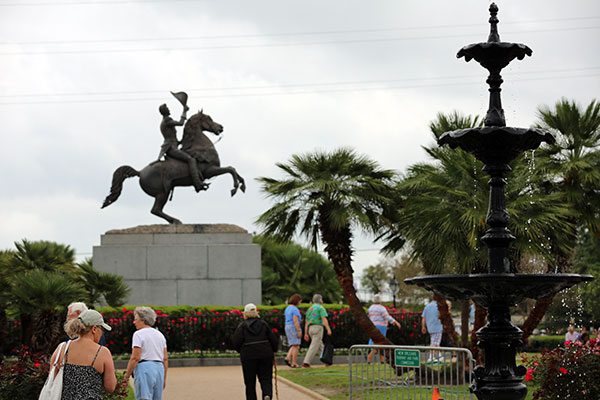 Jackson Square | West Coast Living Canada